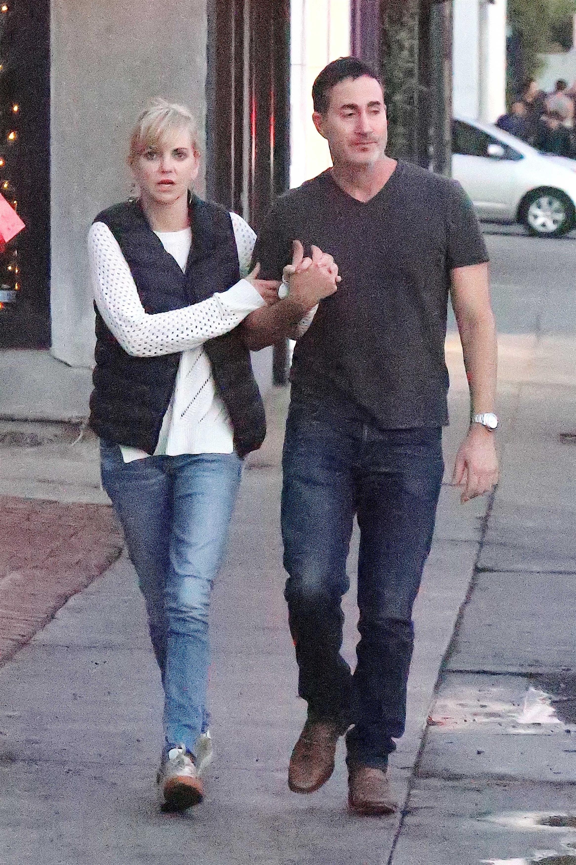 Anna Faris No Makeup